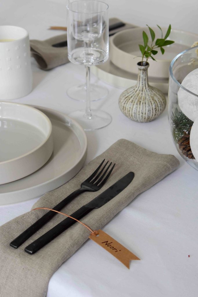 How to create the perfect Christmas table - MK Design London